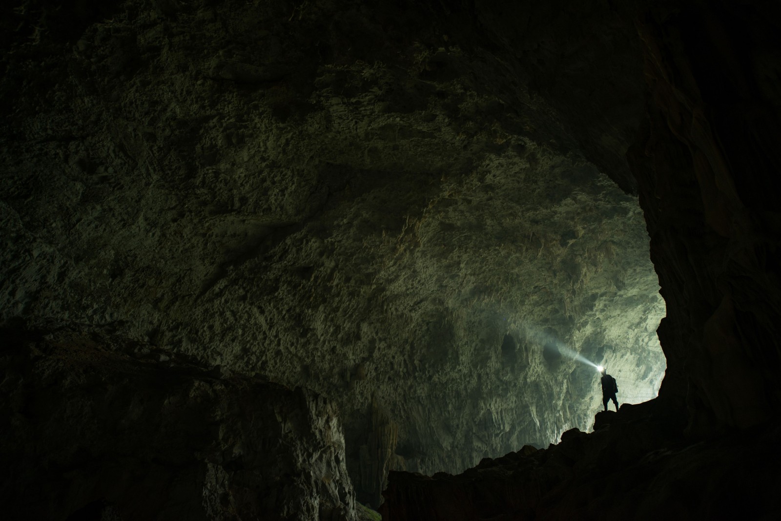 Secret British Caving Teams and the Mineralogy of Nuclear War - BLDGBLOG